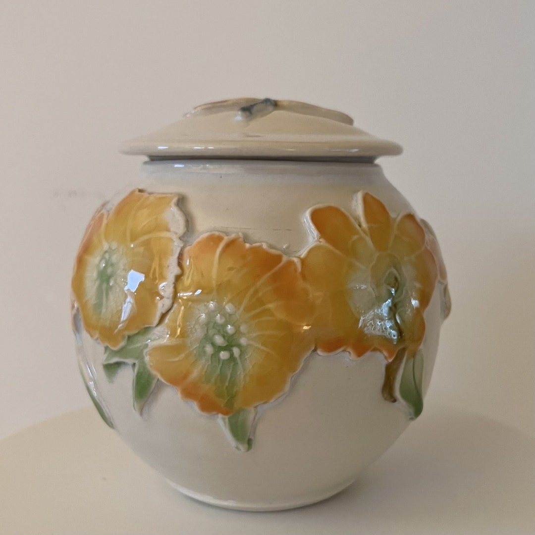 Keepsake Floral Memorial Urn for Ashes, Small Pretty Urns, Yellow ...