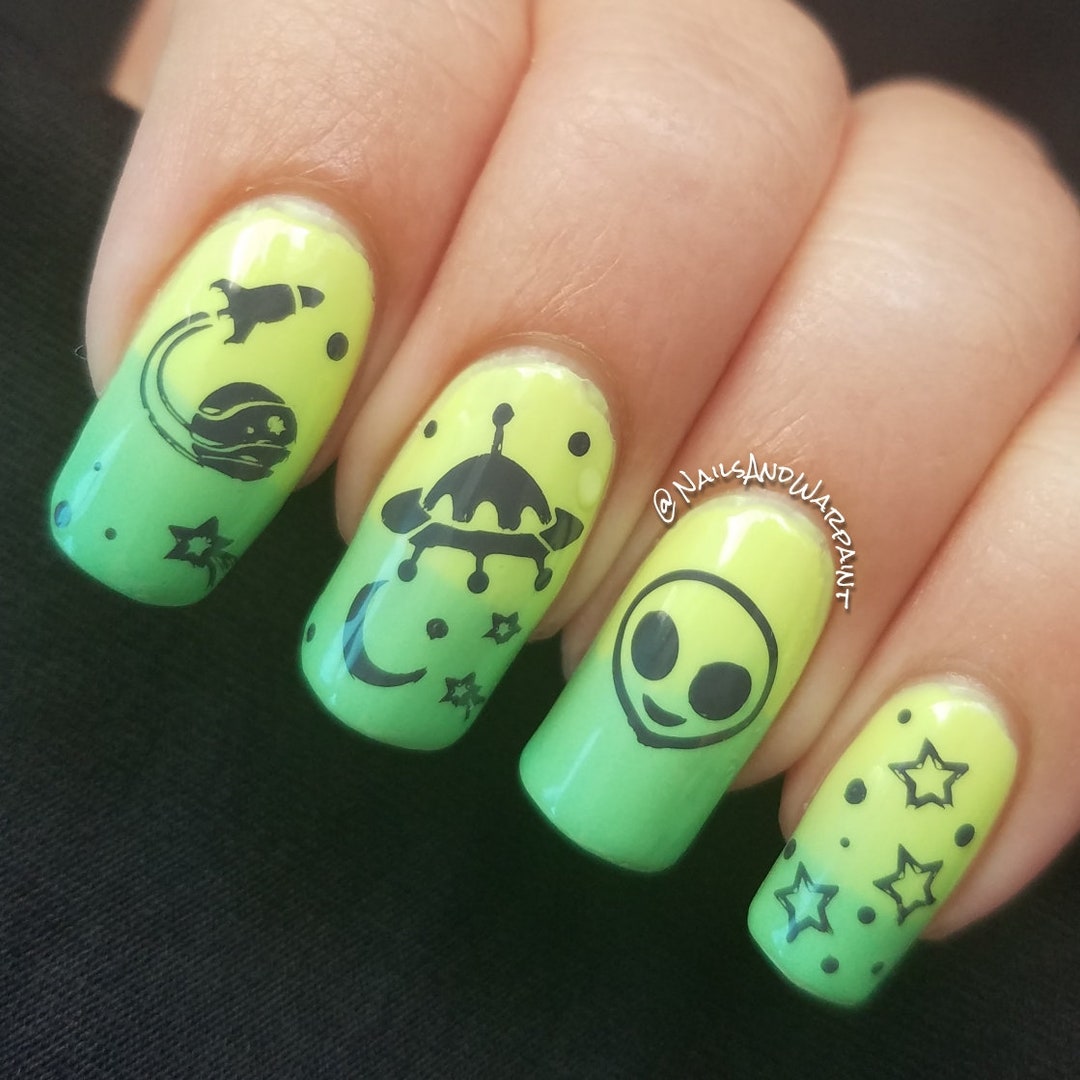 Thermal Alien Encounter Custom Press-on Nails - Etsy
