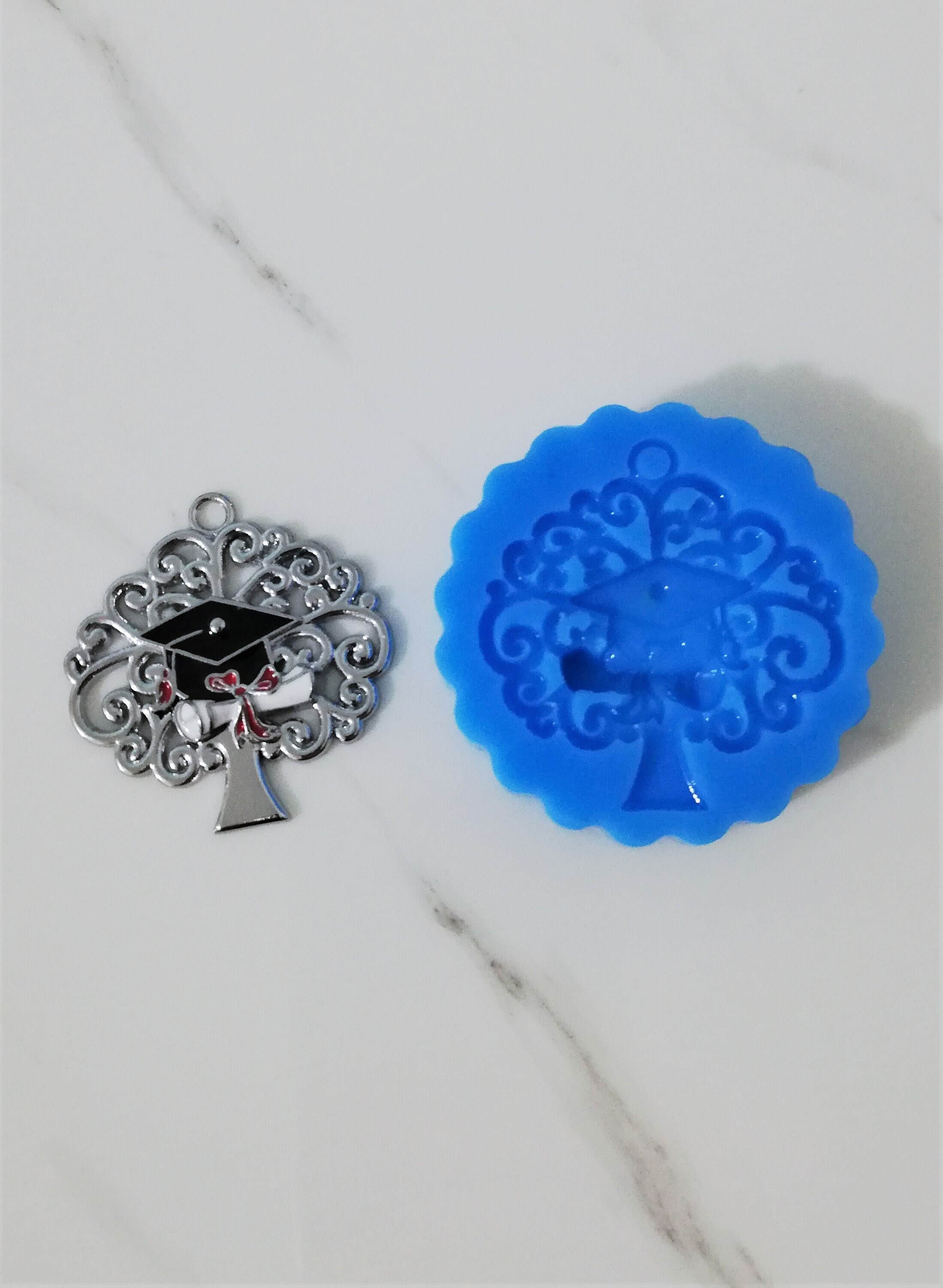 Graduation Tree of Life Silicone Mold With Hat and Parchment - Etsy