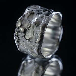 Organic Soft Texture Ring, Irregular Edges With Melting Effect Jewelry ...