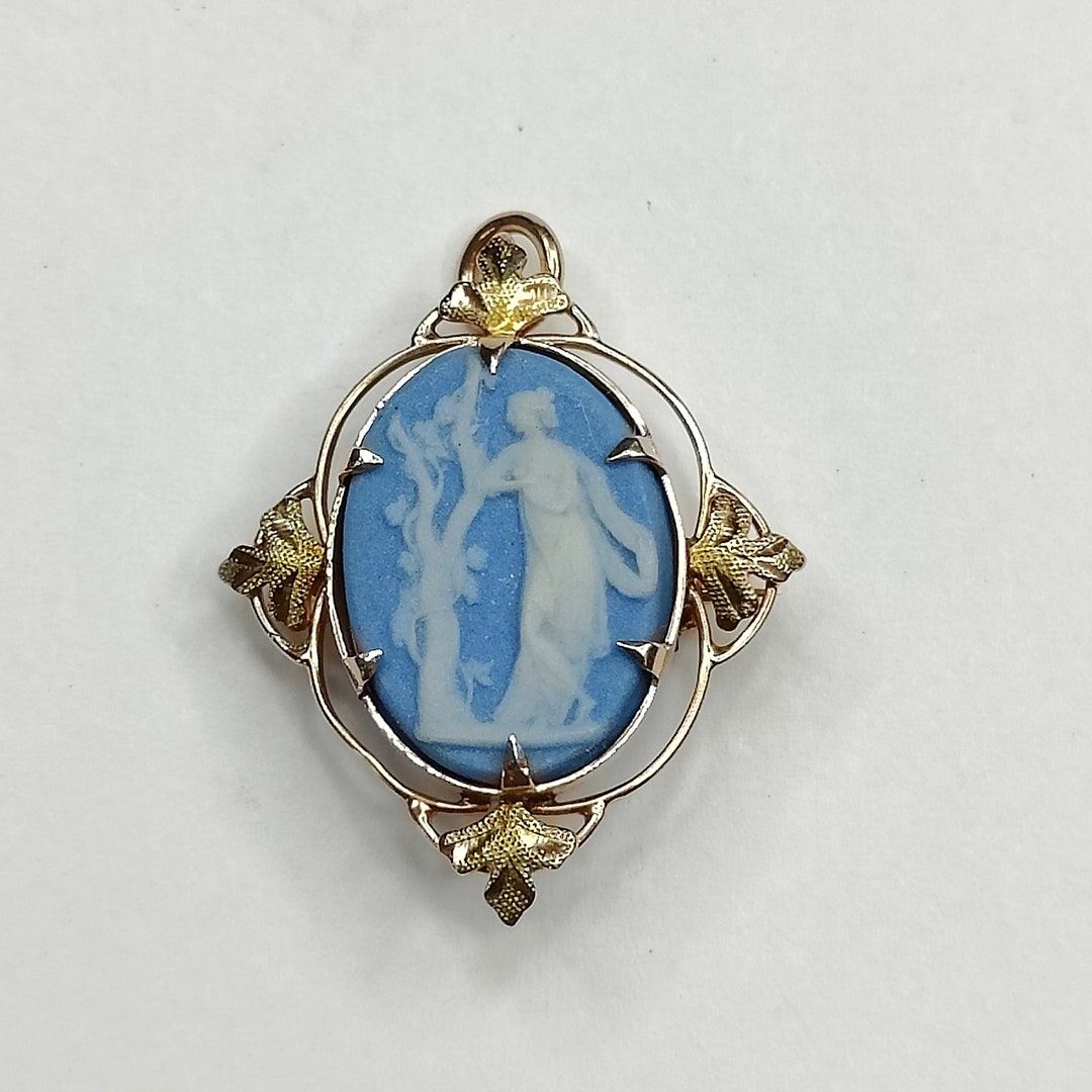 Vintage 10k Gold Wedgwood Pendant Pin - Etsy