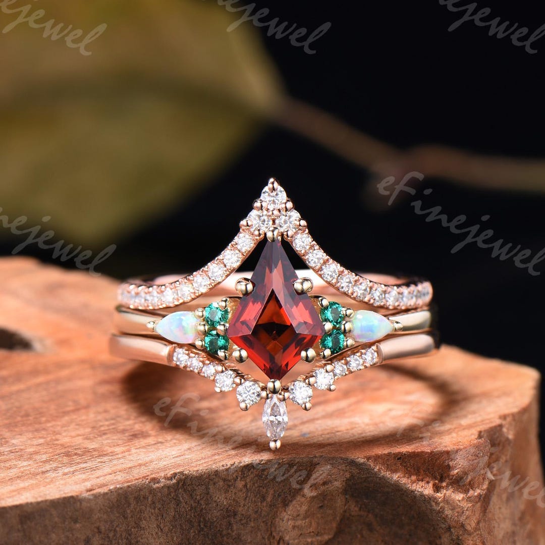 Vintage Kite Shape Ruby Engagement Ring Set/unique Emerald Opal Stone ...