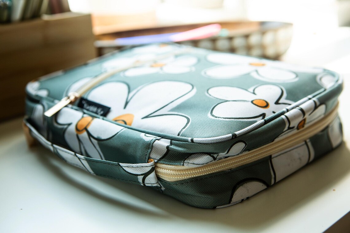 Daisy Grace Bible COVER Case With Handles - Etsy