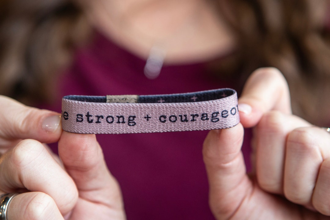Joshua 1:9 Be Strong + Courageous Christian Stretchy Bracelet - Etsy
