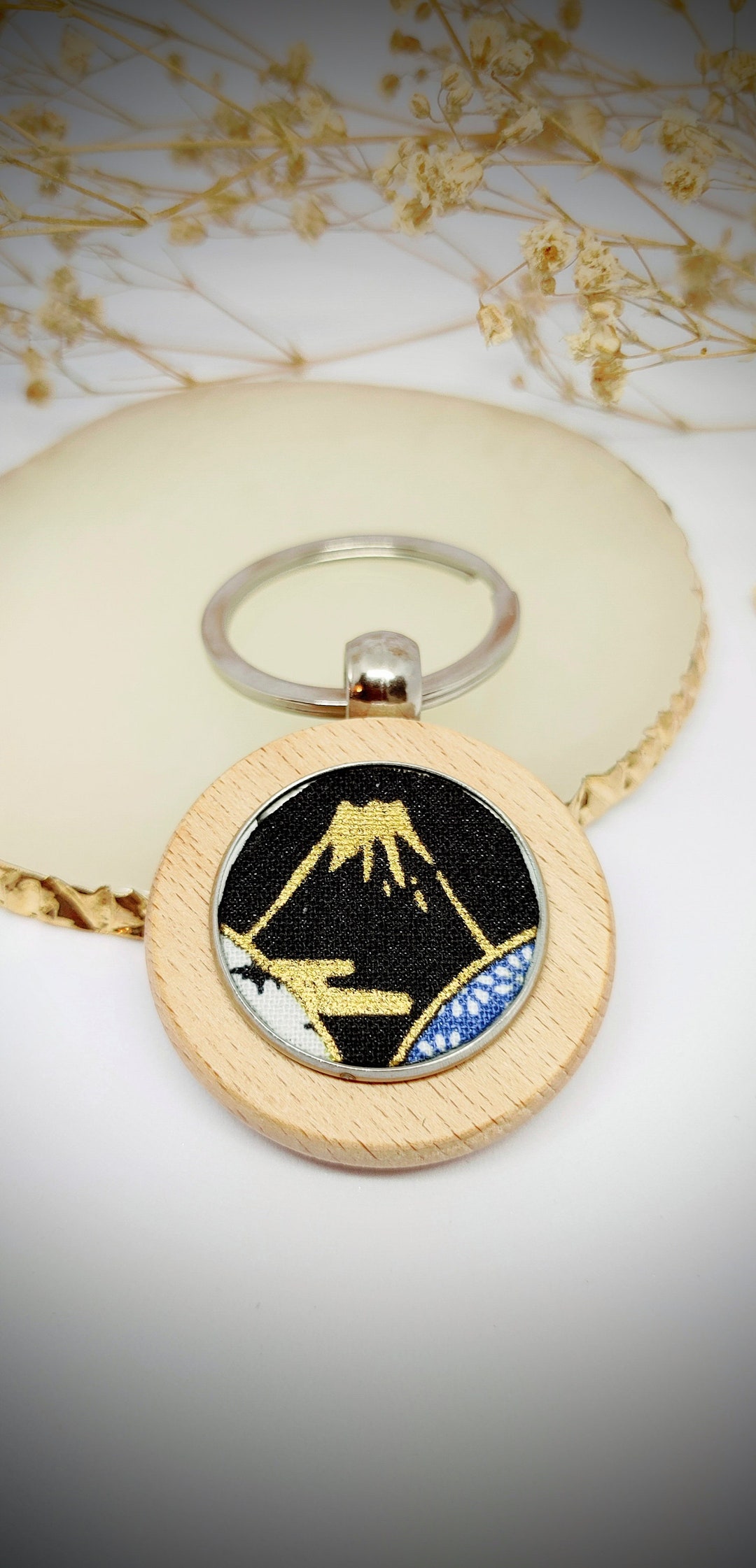 Handmade Mt. Fuji Keychain: Japanese Fabric Charm - Etsy
