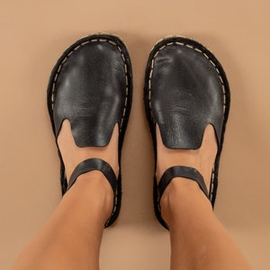 Sustainable Barefoot Sandals, Minimalist Shoes, Black Color Leather ...