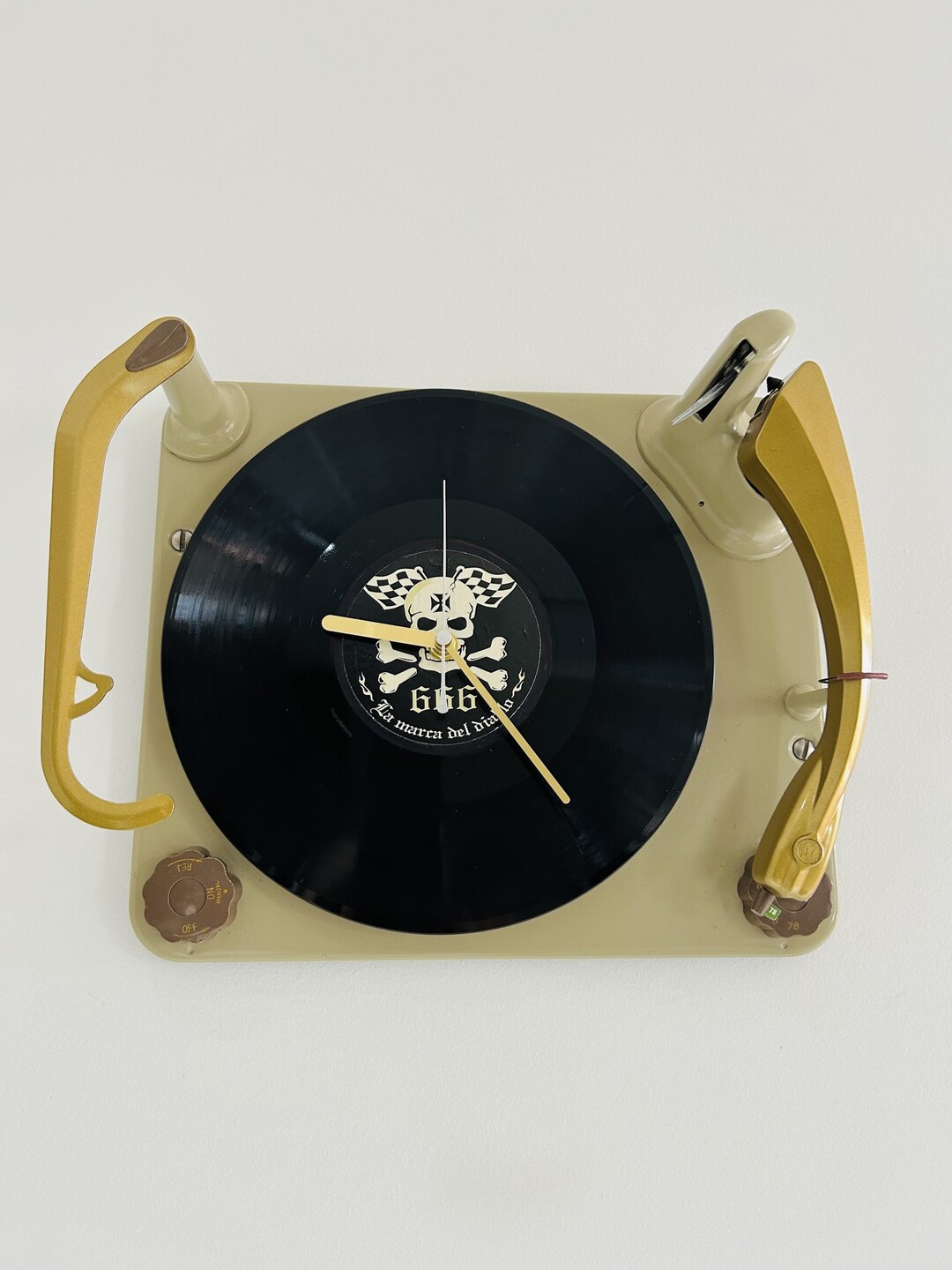 Upcycled Turntable Clock, Record Player Clock, GSR Turntable, Mancave ...