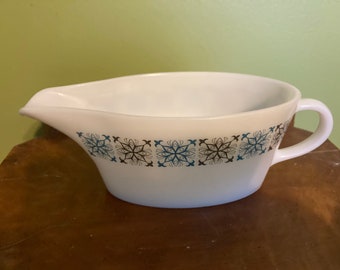 Pyrex Gravy Boat - Etsy
