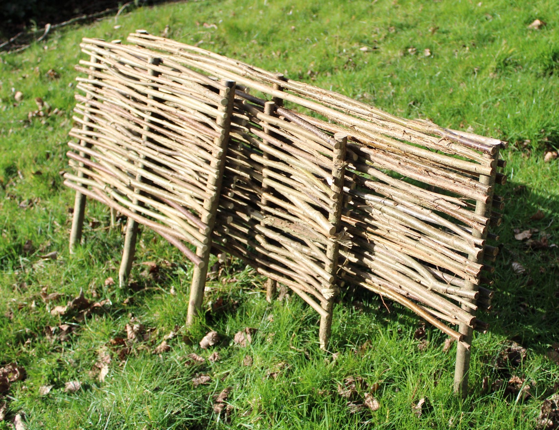 Hazel Wood Lawn Edging Fence- 40cm (height) - Etsy