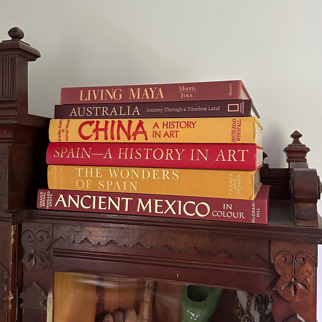Stack of 6 Vintage Travel Books | World Traveller Coffee Table Decor ...