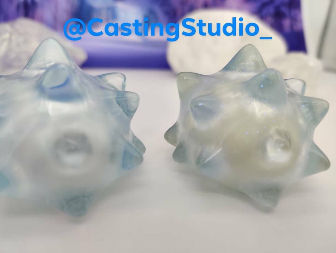 Snom Figurine / Shiny Snom figurine from Pokémon Sword & | Etsy