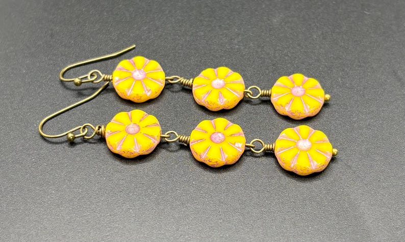 Groovy Retro! 70’s Bohemian Style! Music Festival Ready!! Bright Yellow ...
