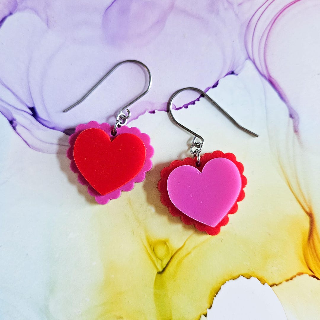 Handmade Mismatched Red Pink Frilly Love Hearts Resin Dangle Earrings ...