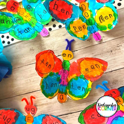 Butterflies Spring Bulletin Board Butterfly Word Families Kindergarten ...