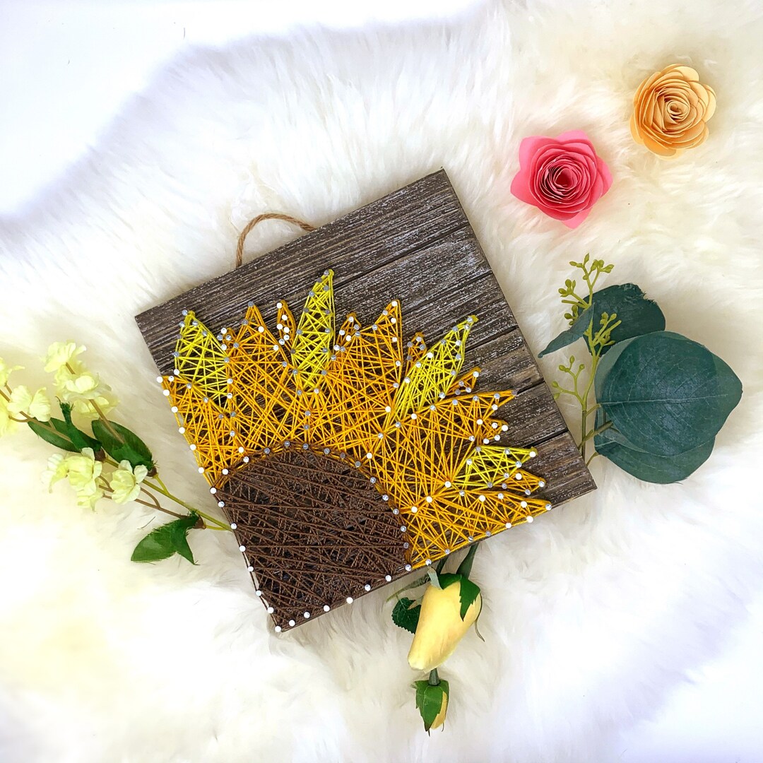 Sunflower String Art | Rustic String Art Decor, Farmhouse Style String ...