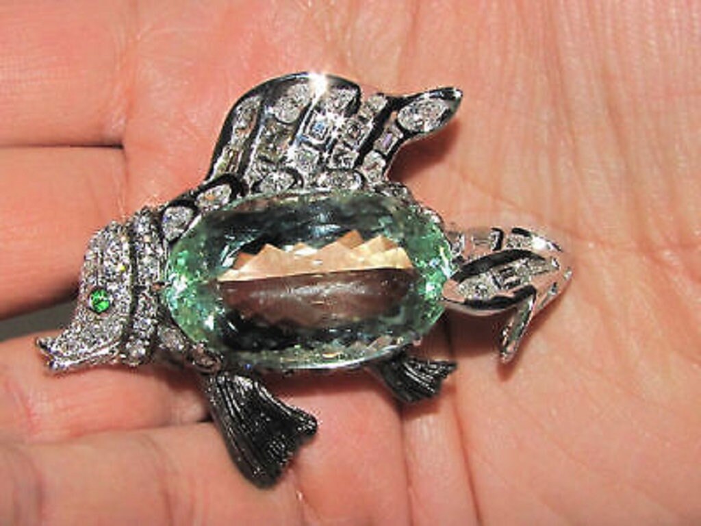 GIA 57.37CT Natural Green Beryl Fish Brooch Pendant - Etsy