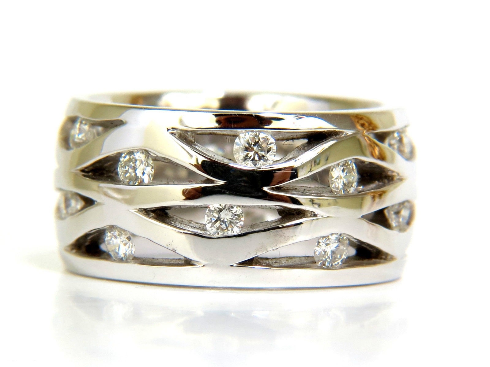 18KT .75CT Diamond 3D Channel Wave Wide Band 10.50mm Size 6.5 - Etsy