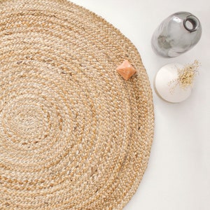 Round Jute Rug. Natural Rug With Special Touch of Cotton. Jute Braided ...
