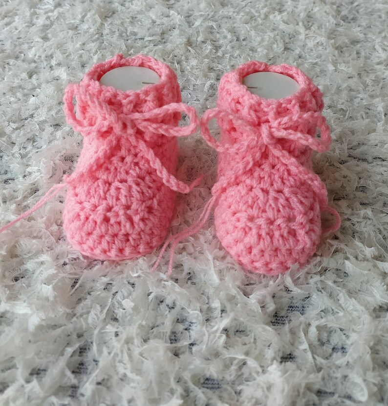 CROCHET PATTERN PDF Crochet Baby Booties Pattern Worked Flat - Etsy