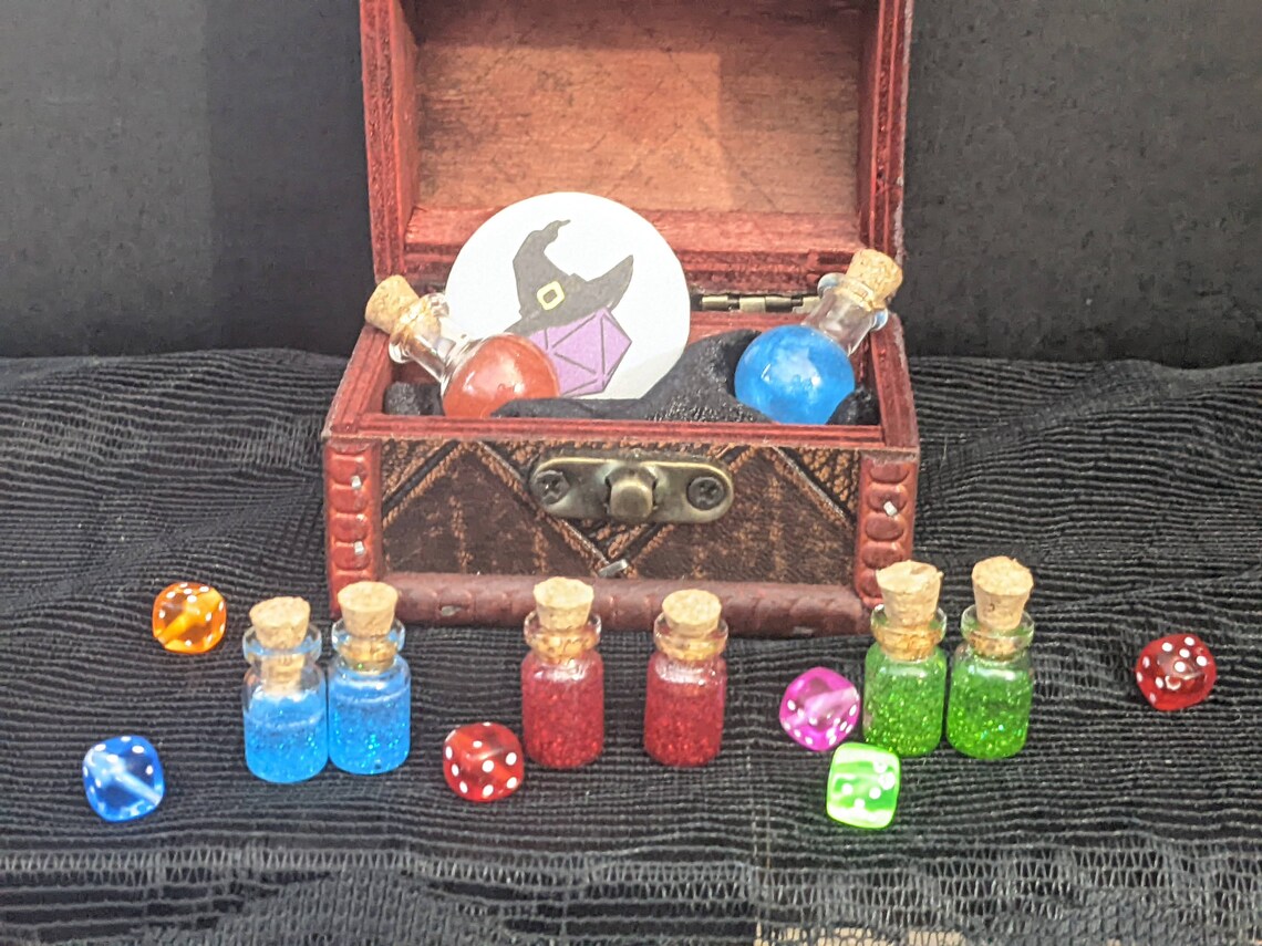 D&D Potion Bottles Dungeons and Dragons Miniatures DND Gift - Etsy