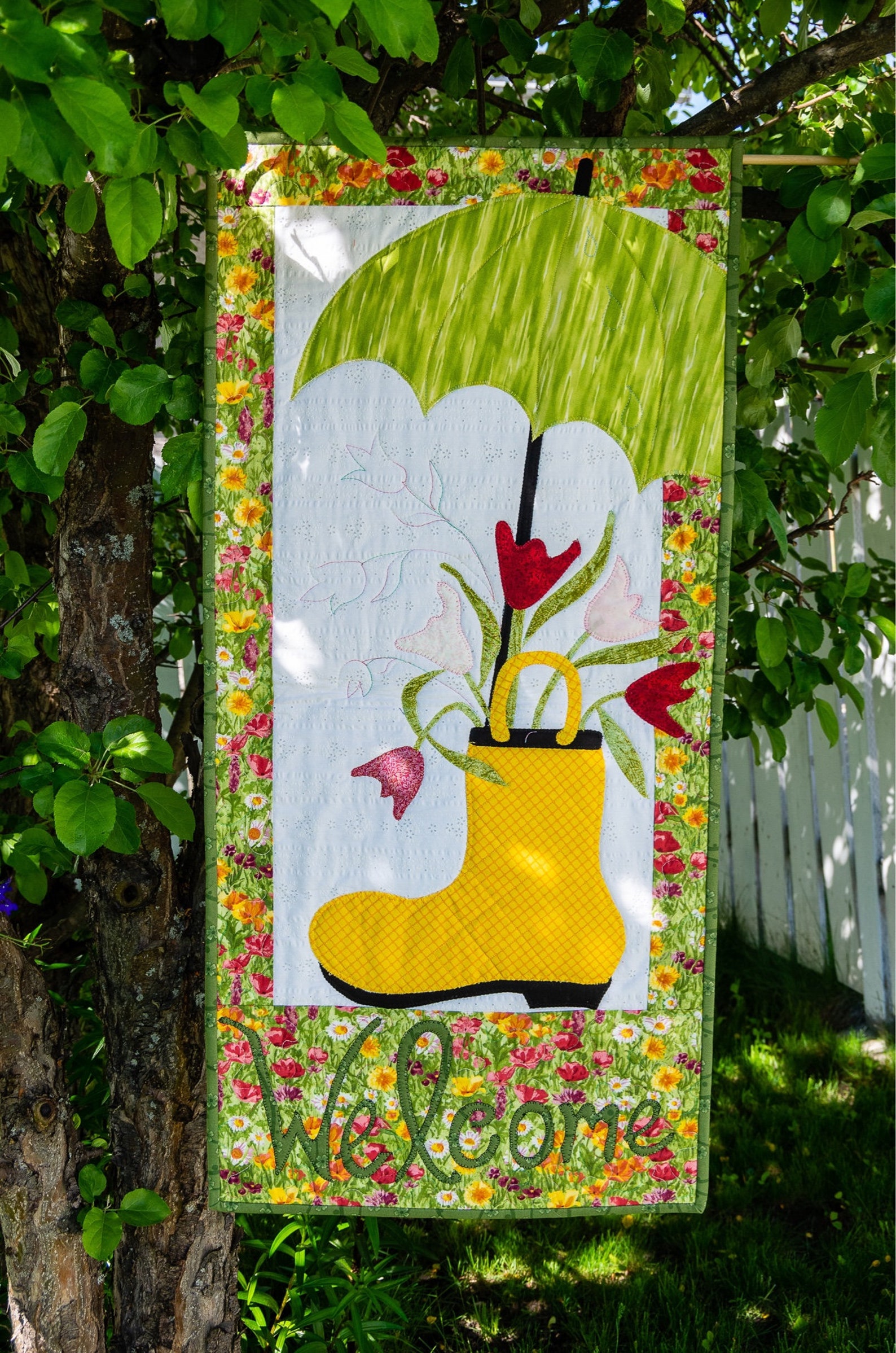 April Showers Bring May Flowers / Rain / Spring / Wall Hanging - Etsy