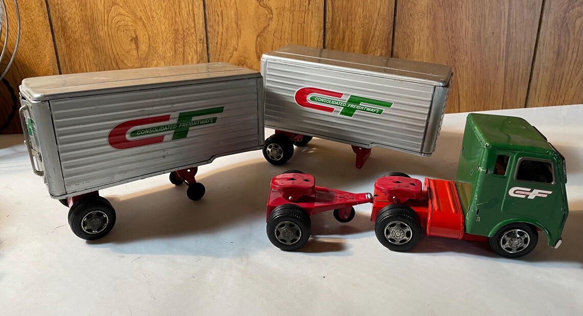 Vintage Consolidated Freightways Tractor & Double Van Trailers and Joe ...