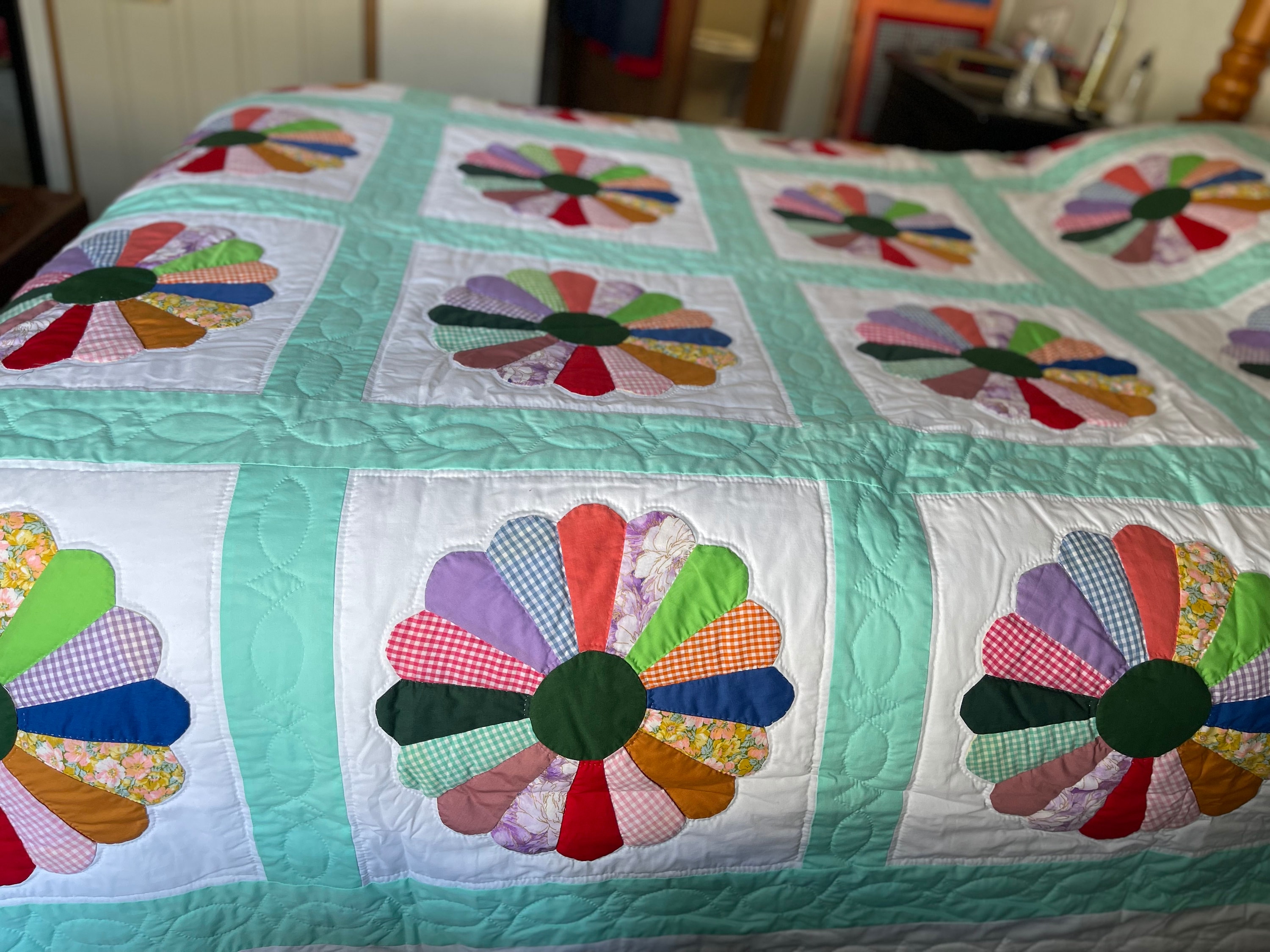 Hand Quilted Dresden Plate Quilt double Size - Etsy