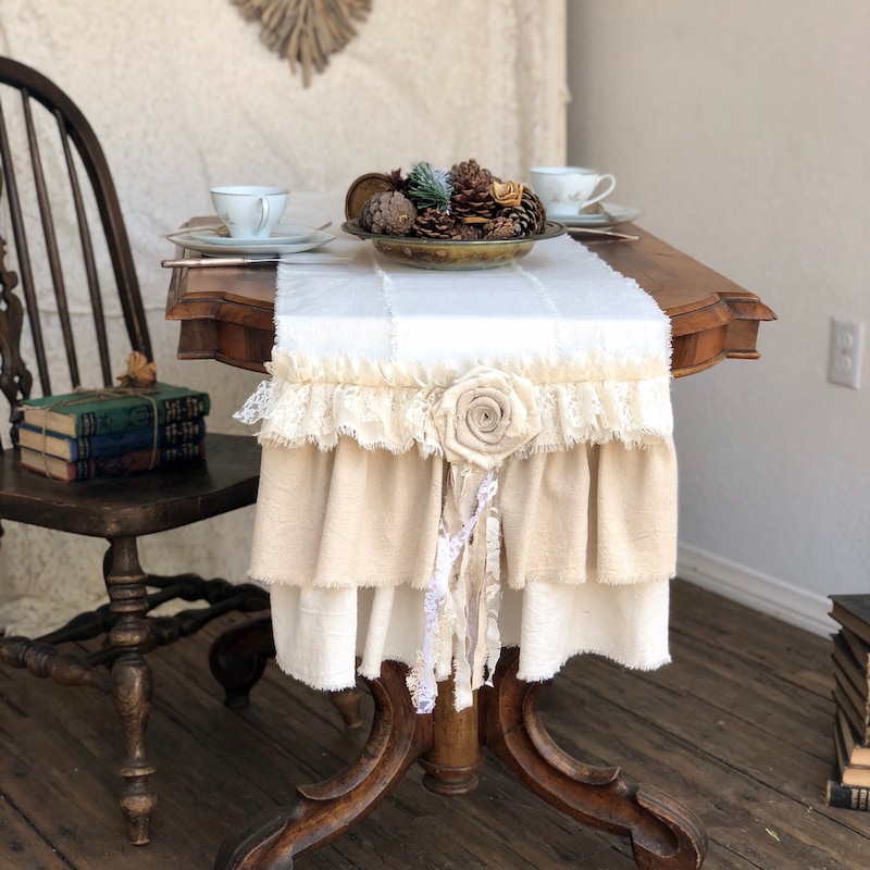 Farmhouse Table Runner - Etsy