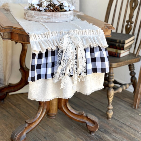 Farmhouse Table Runner - Etsy