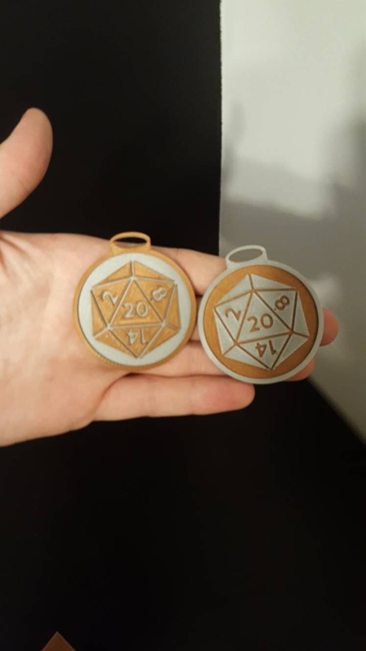 3D Printed D20 Token With 2 Colors and a Loop for Keychain or - Etsy