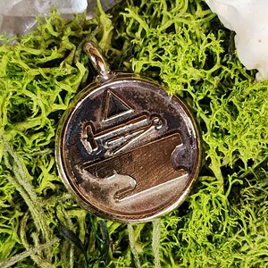 Anvil of Hephaistos Devotional Pendant - Hephaestus - Vulcan - Etsy