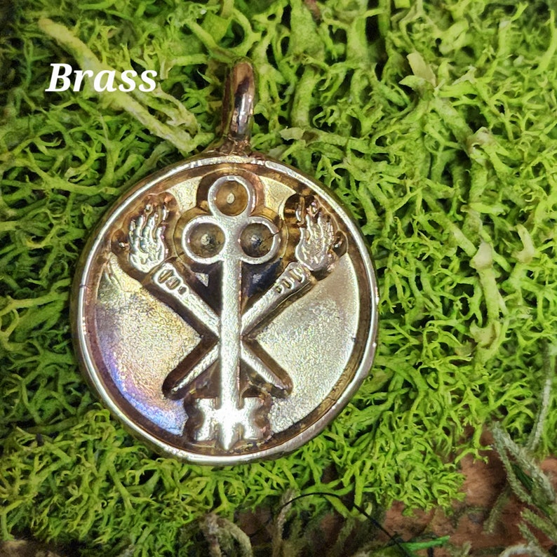 Hekate Key and Torches Devotional Pendant - Etsy