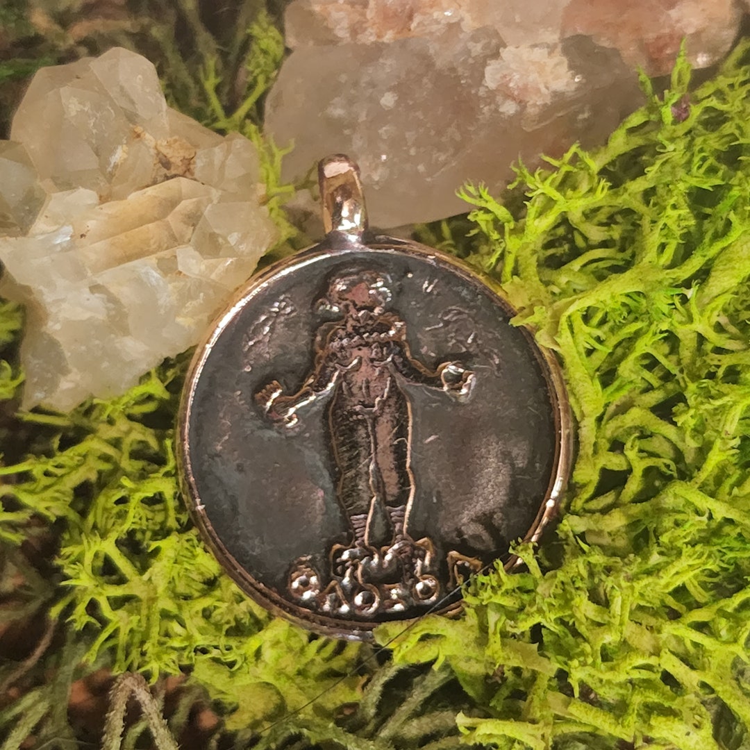 Consecrated Venus in Taurus Picatrix Image of Venus Two Sided ...