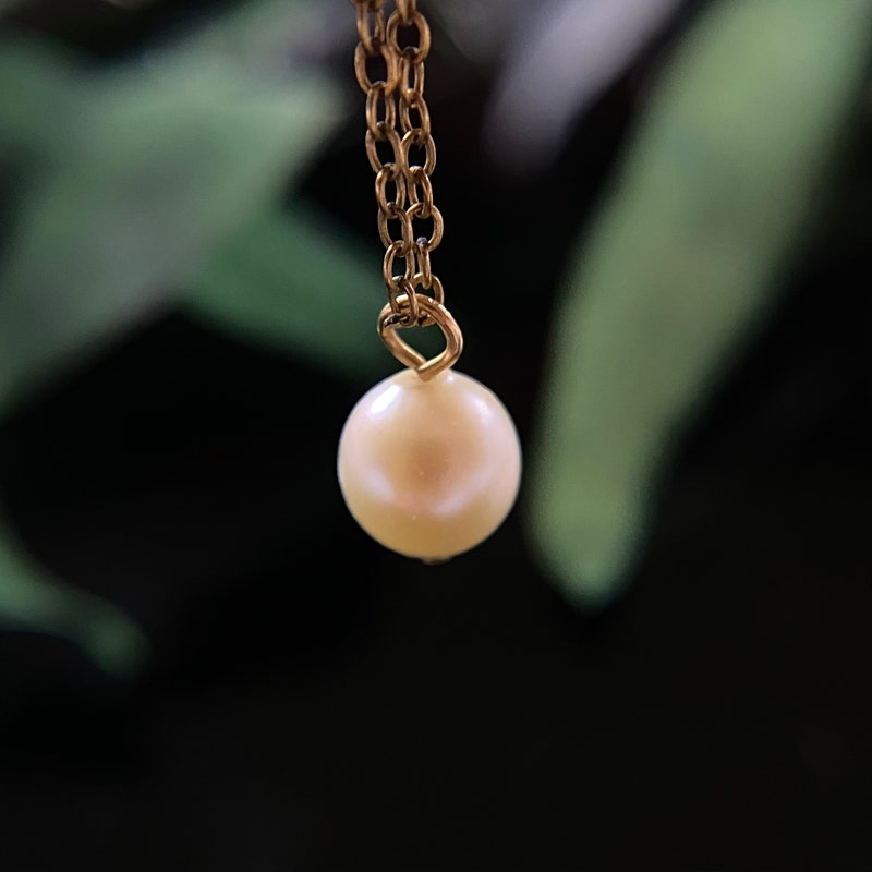 Single Pearl Pendant - Etsy
