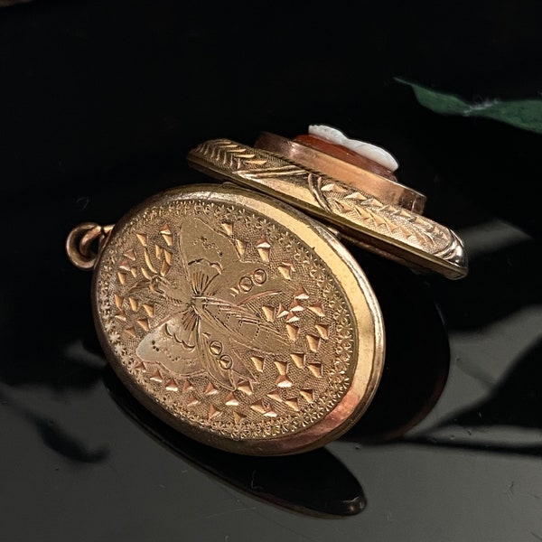 Victorian Locket - Etsy