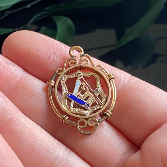 Antique Gold Filled Enamel Masonic Fob Charm - Gem