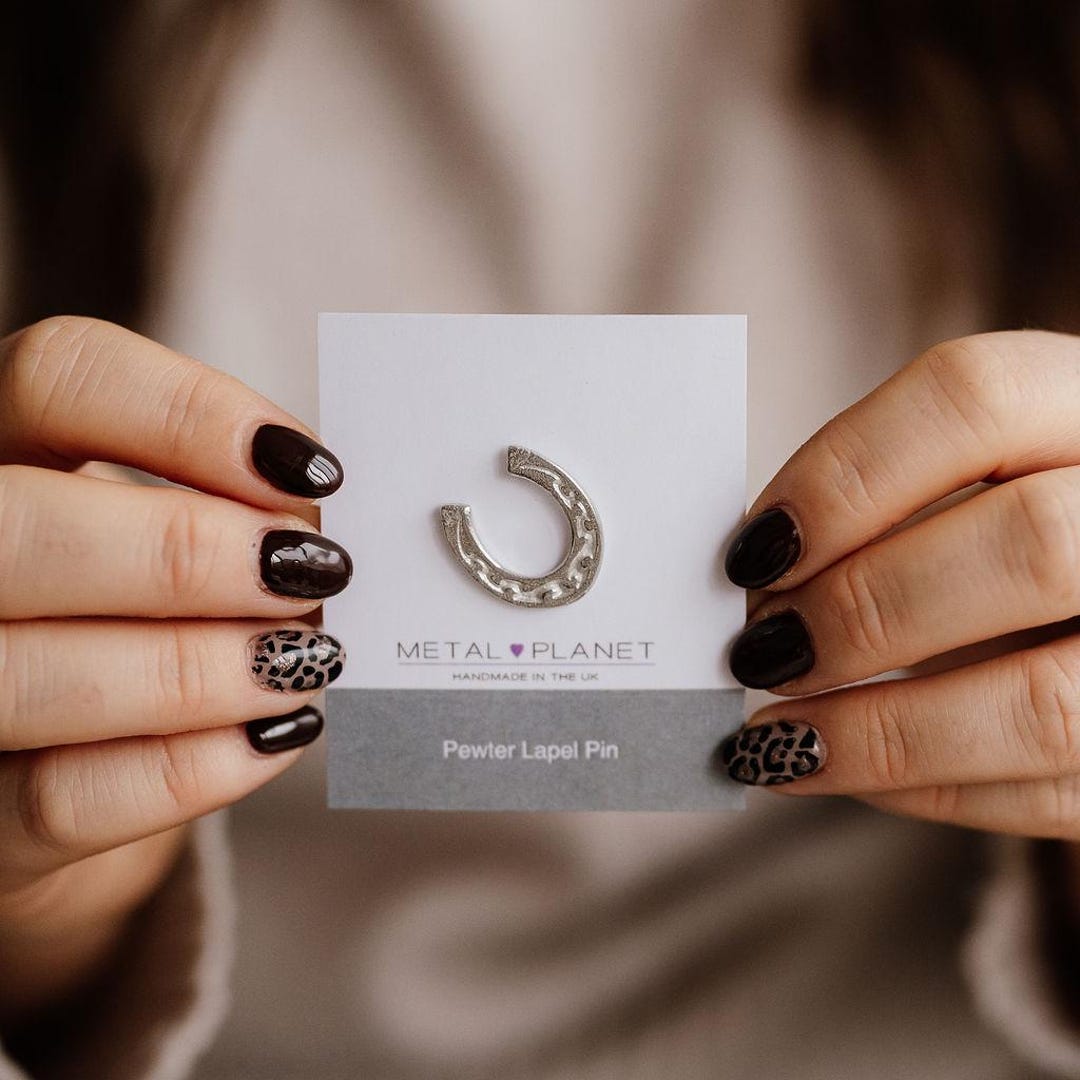 Good Luck Horseshoe Pewter Lapel Pin - Etsy