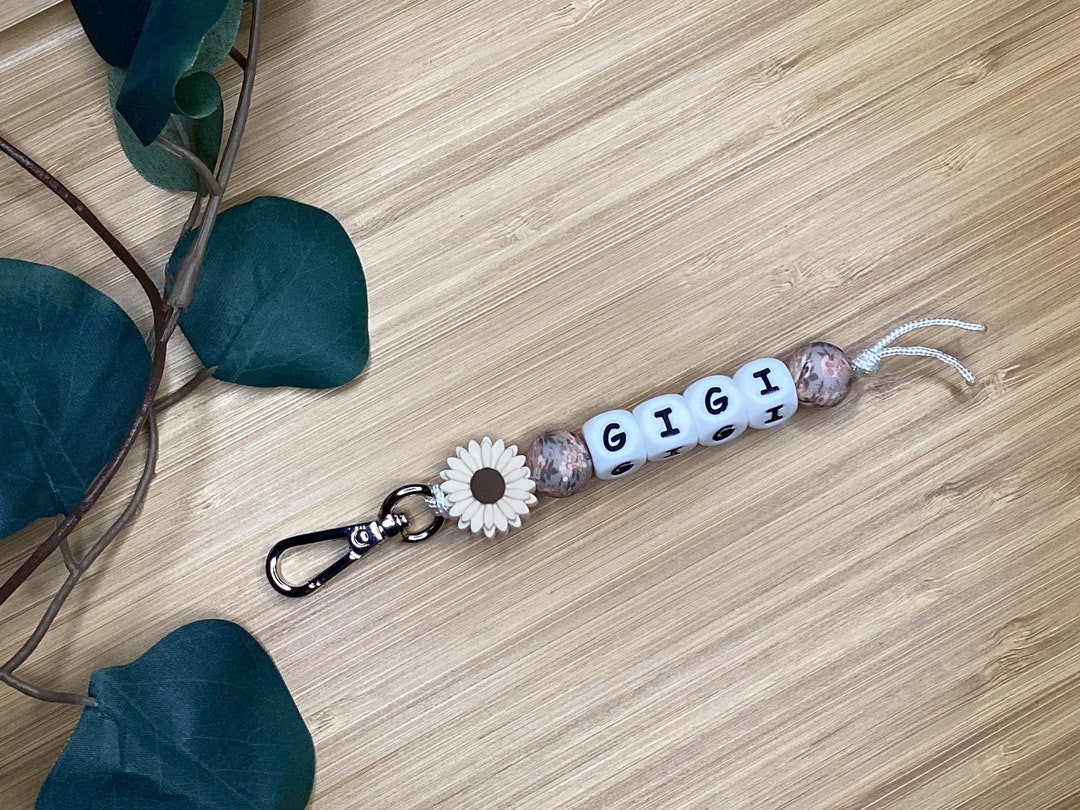 Gigi Flower Delicate Floral Keychain // Wheat Daisy Keychain // Gigi ...