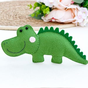 Felt Alligator PATTERN Pdf . Safari Baby Mobile Alligator Ornament ...