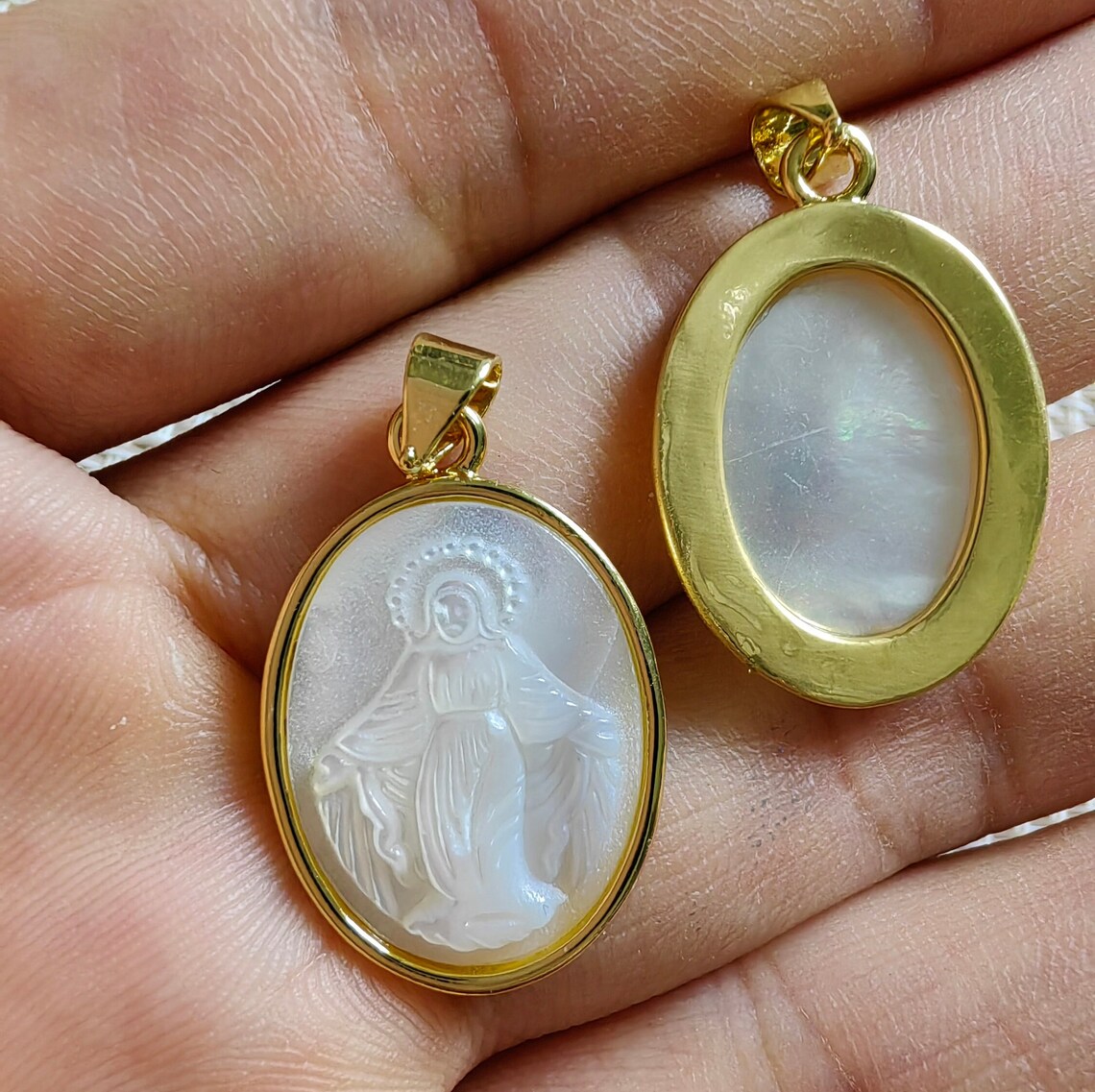 Mother of Pearl Virgin Mary Cameo Pendant, 17x25 Mm Carving Jess Mary ...