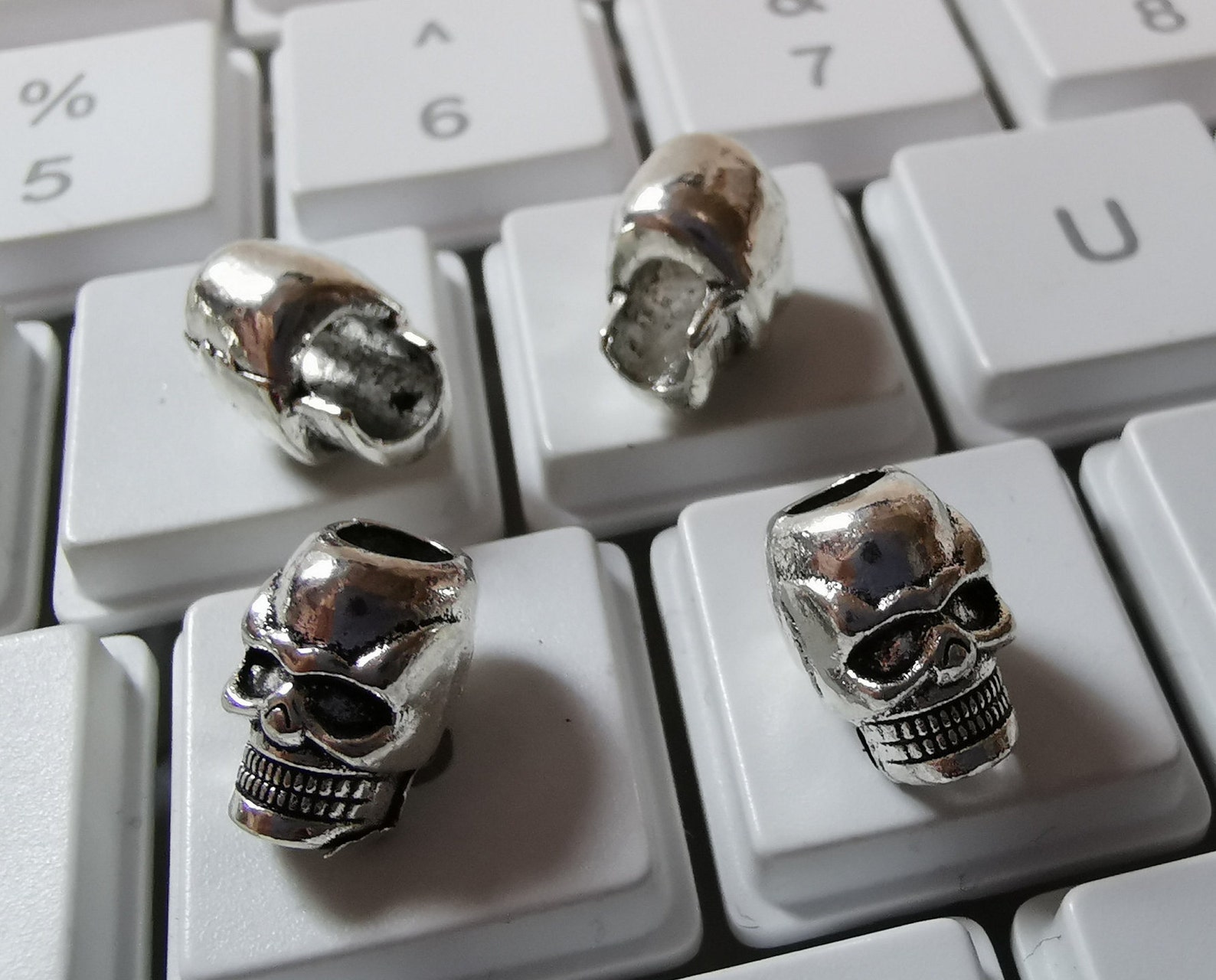 20 Pcs Antique Silver Skull Beads, Gothic Skull Beads, Large Hole Metal ...