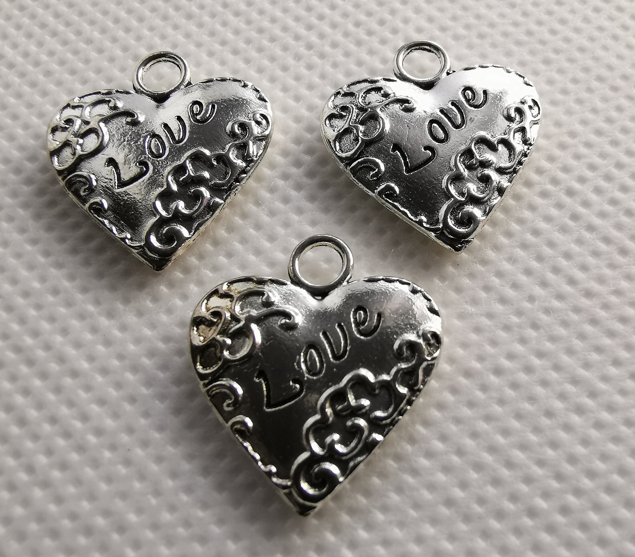 30pcs Heart-shaped Love Charms quote Charms antique Silver - Etsy