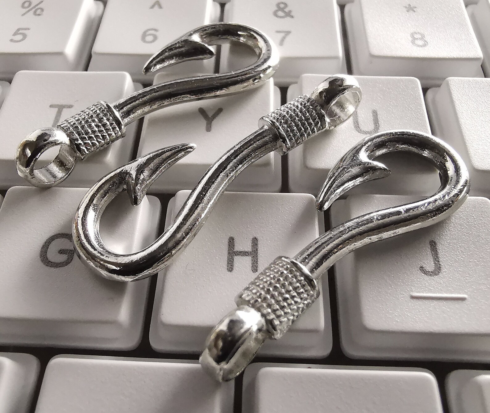 20 Pcs Antique Silver Fish Hook Charm Pendant Silver Hook - Etsy