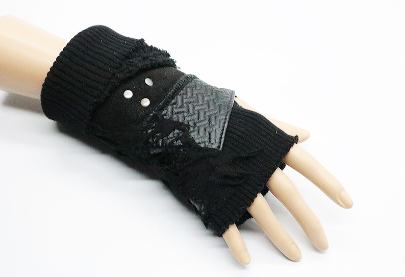 Post Apocalyptic Fingerless Gloves, Dystopain Punk Gothic Gloves, Mad ...