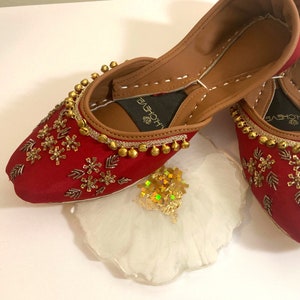 Ghungroo Redilicious - Red Wedding Shoes Ballet Flats Red Mojari Red ...