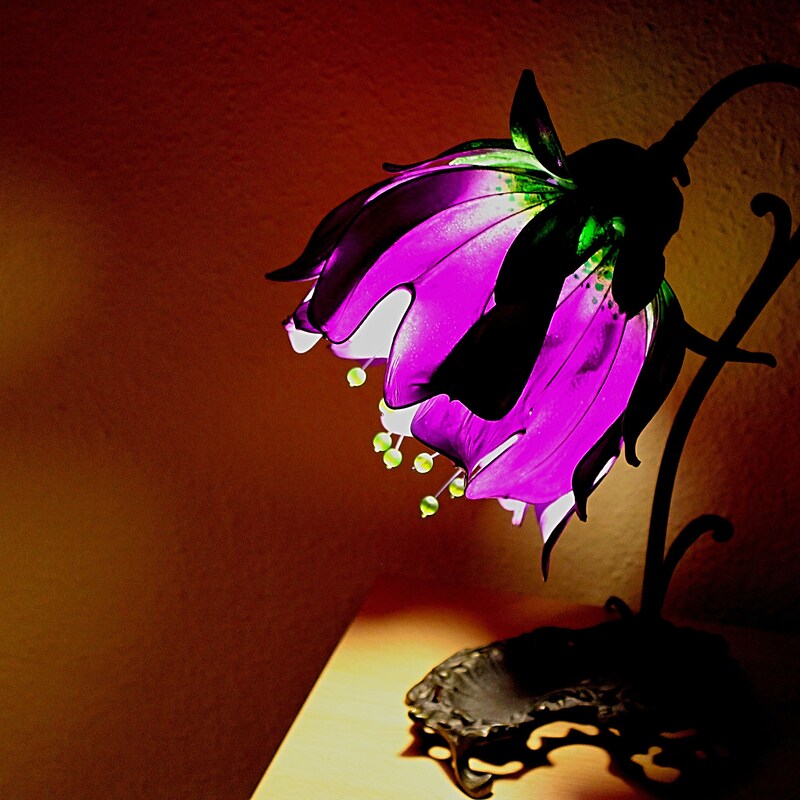 Vintage Flower Lamp - Etsy