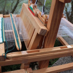 Small Loom.mini Weaving Machine.hand Weaving Machine.hobby. Craft ...