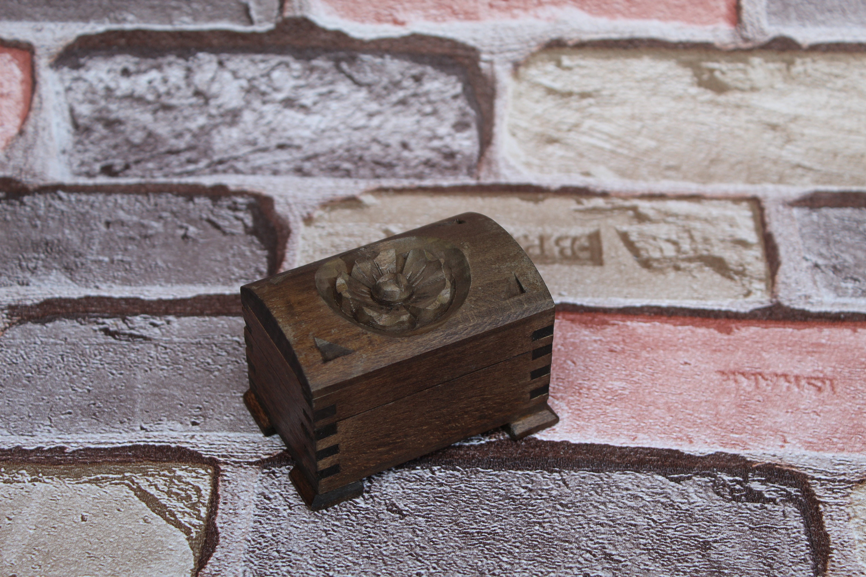 Hand-engraved Wooden Box Vintage Keepsake Box Wooden Jewelry Box Wooden ...