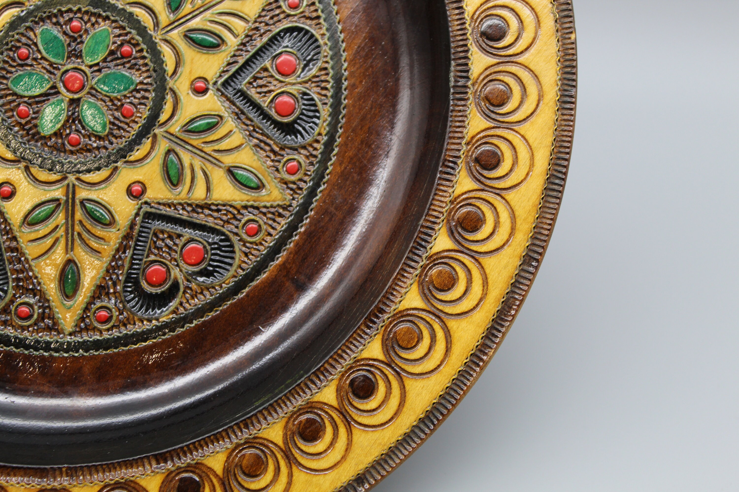 Decorative Wooden Plate. Hand-painted Plate. Wall - Etsy