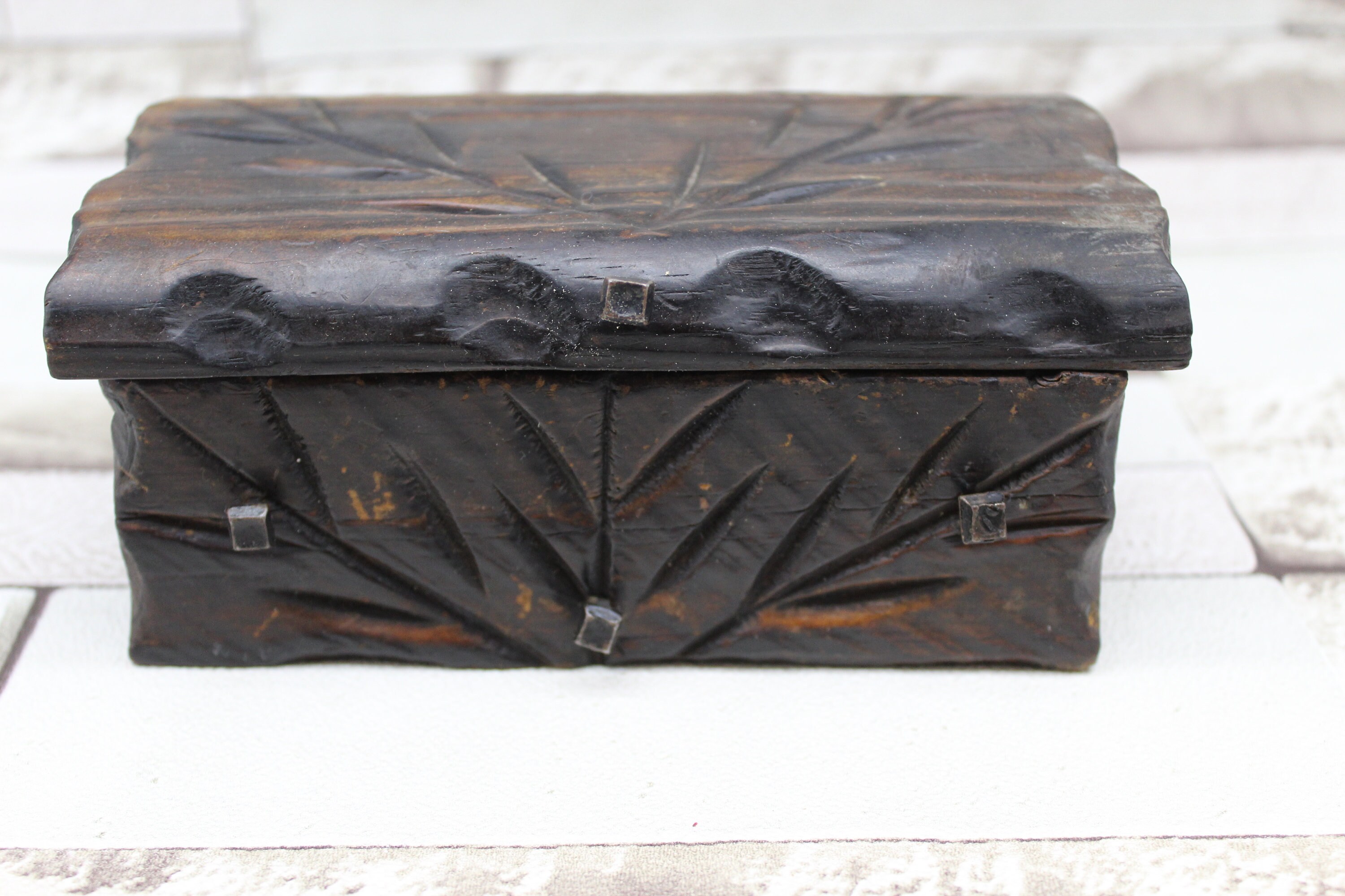 Hand-engraved Wooden Box Vintage Keepsake Box Wooden Jewelry Box Wooden ...